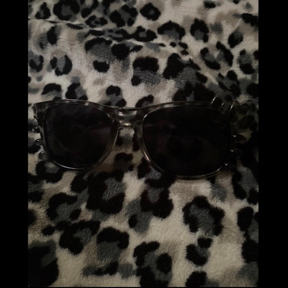 Hello Kitty | Accessories | Hello Kitty Sunglasses | Poshmark